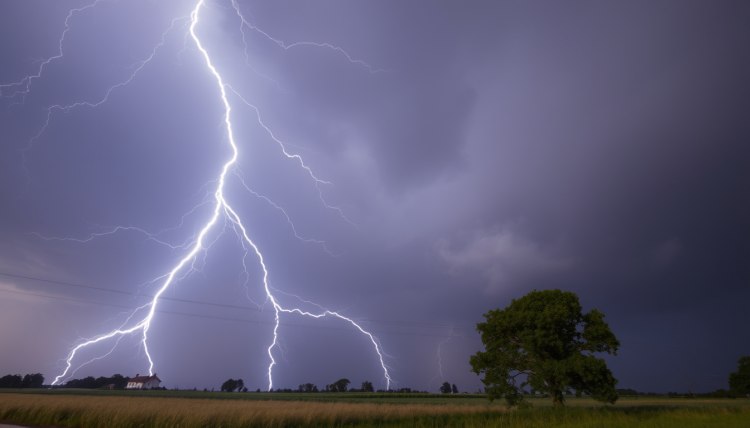 How Weather Forecasts Work and Why They Still Get It Wrong ...