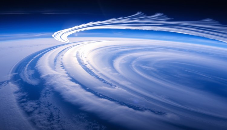 The Role of Jet Streams in Global Weather - BelowClouds.com