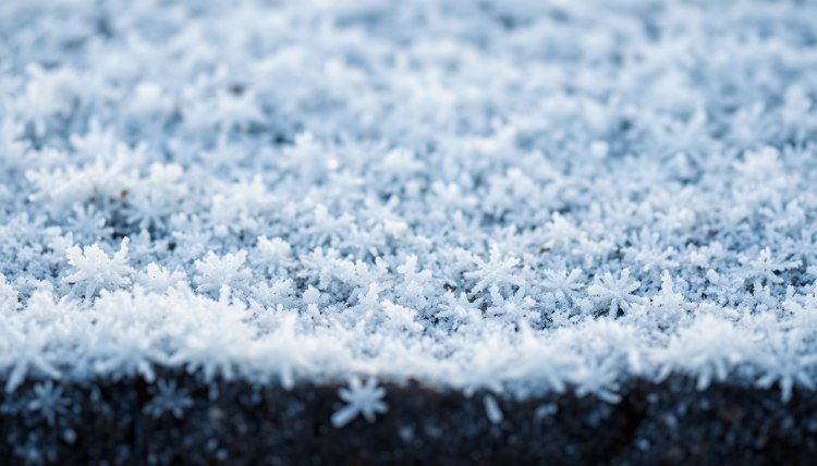 How Ground Frost Forms From the Bottom Up - BelowClouds.com