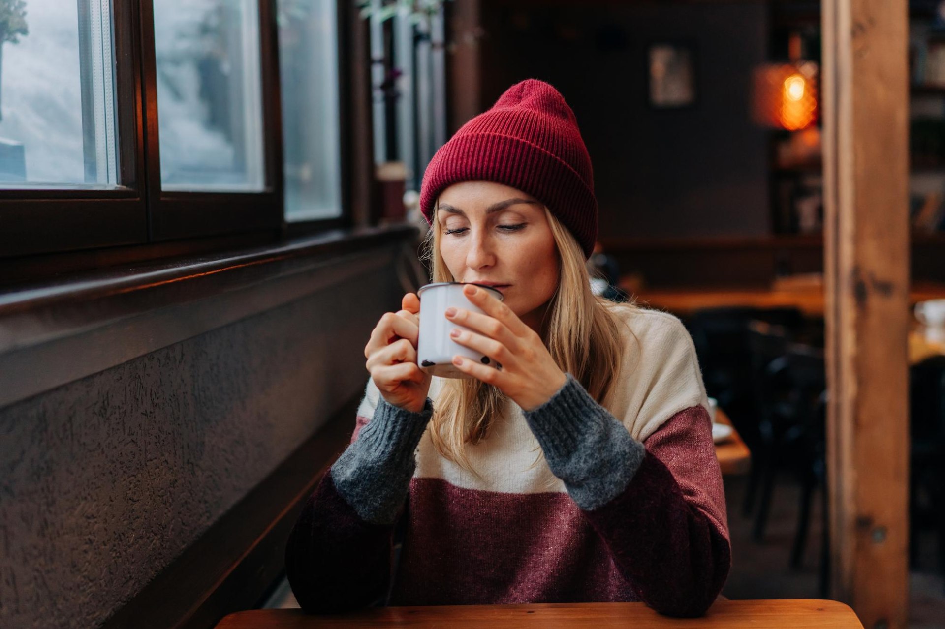 How Your Hot Drink Cools Down Exactly When You Finally Sit ...