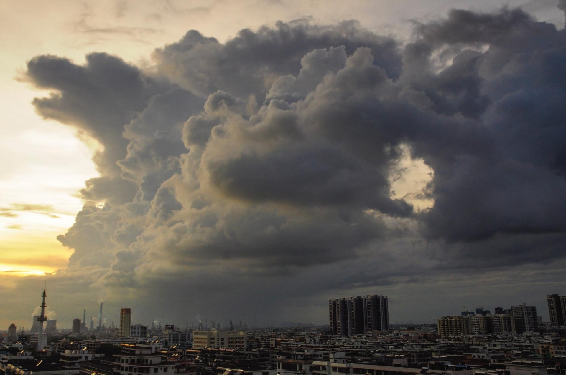 The Most Dangerous Cloud You Will Ever See The Anvil Cloud ...